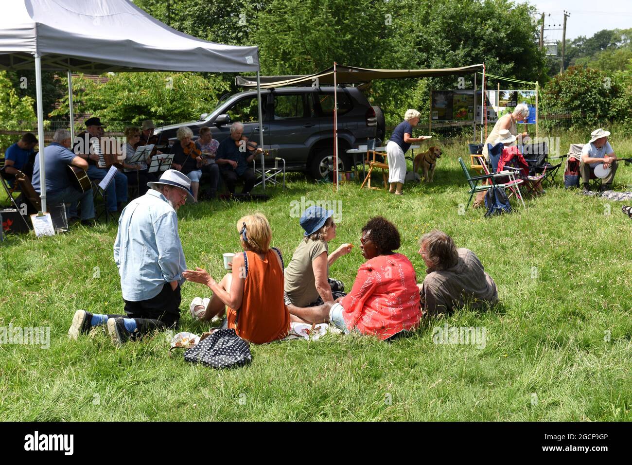 The Lodge Field picnic 2018 Stock Photo - Alamy