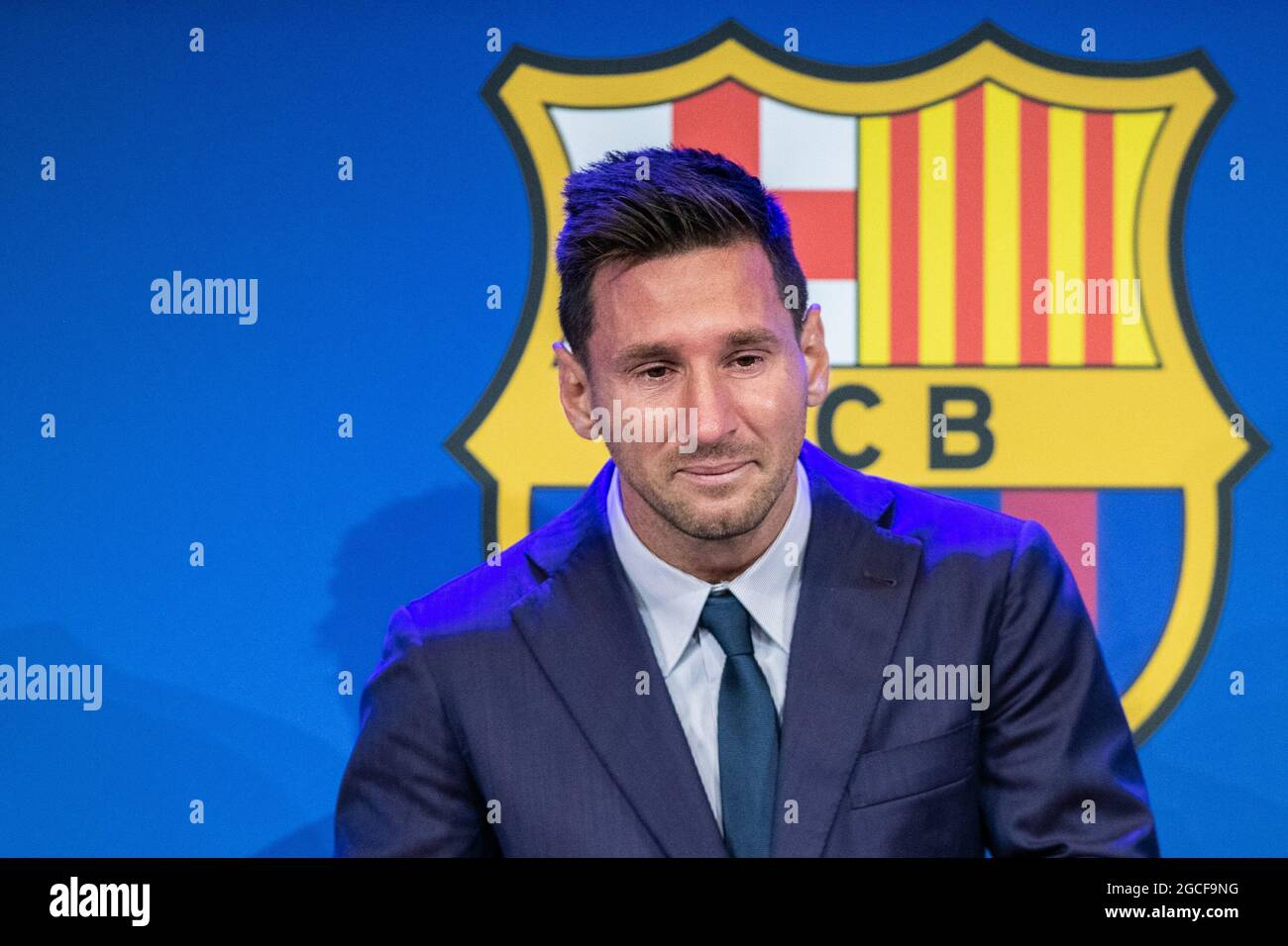 Lionel "Leo" Messi in tears during his press conference to talk about ...