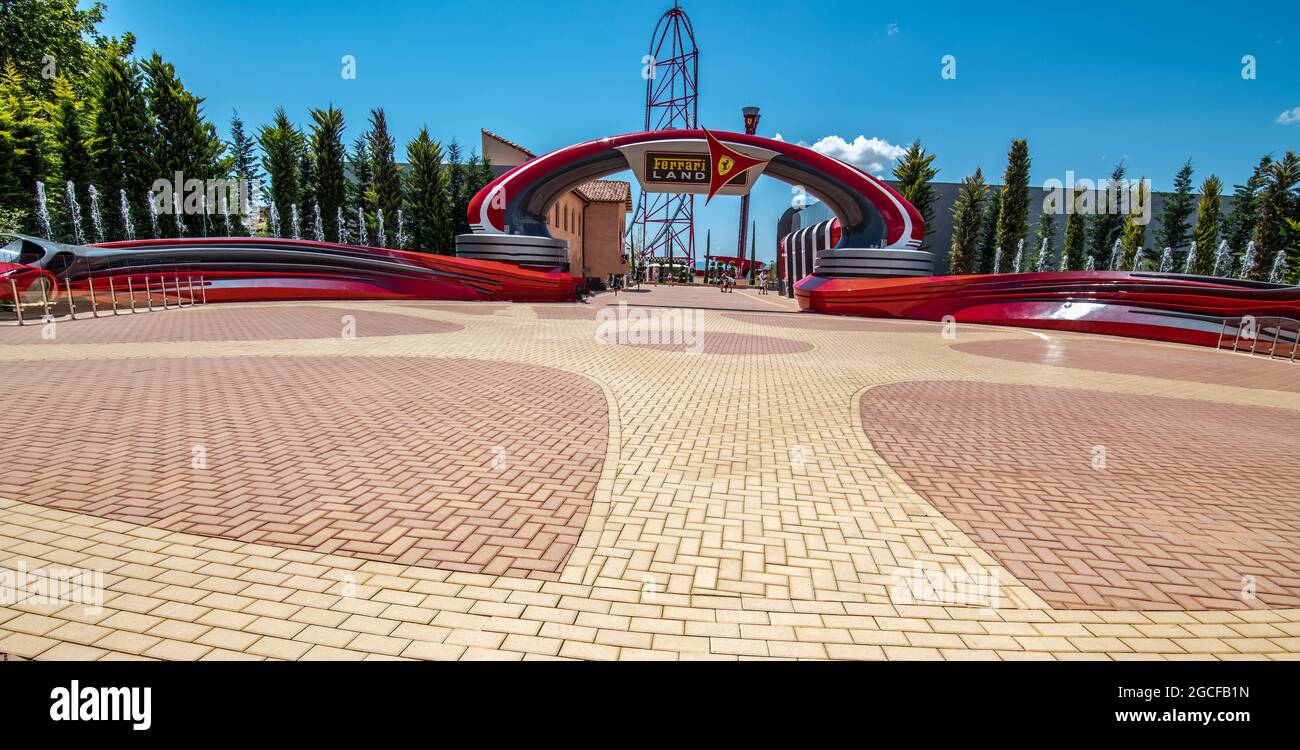 Red Force 112 Mph 367 Foot Ferrari Themed Rollercoaster Ferrari Land ...