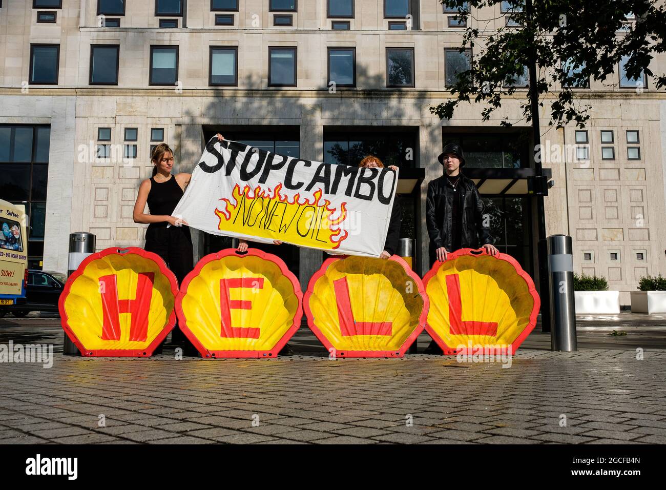 Shell uk hq hi-res stock photography and images - Alamy
