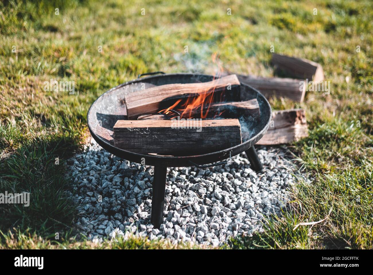 Cooking on stones hi-res stock photography and images - Alamy