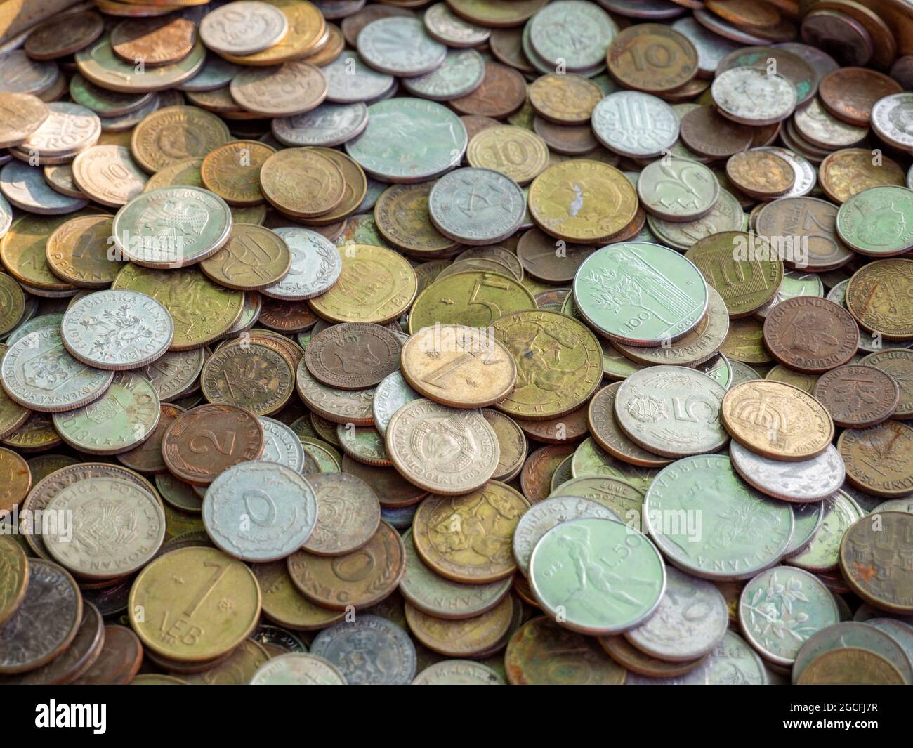 Coin sized hi-res stock photography and images - Alamy