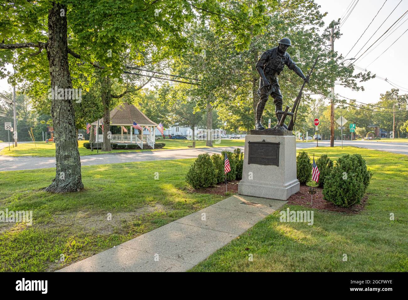 A War Memorial on the Templeton, Massachusetts town common Stock Photo ...