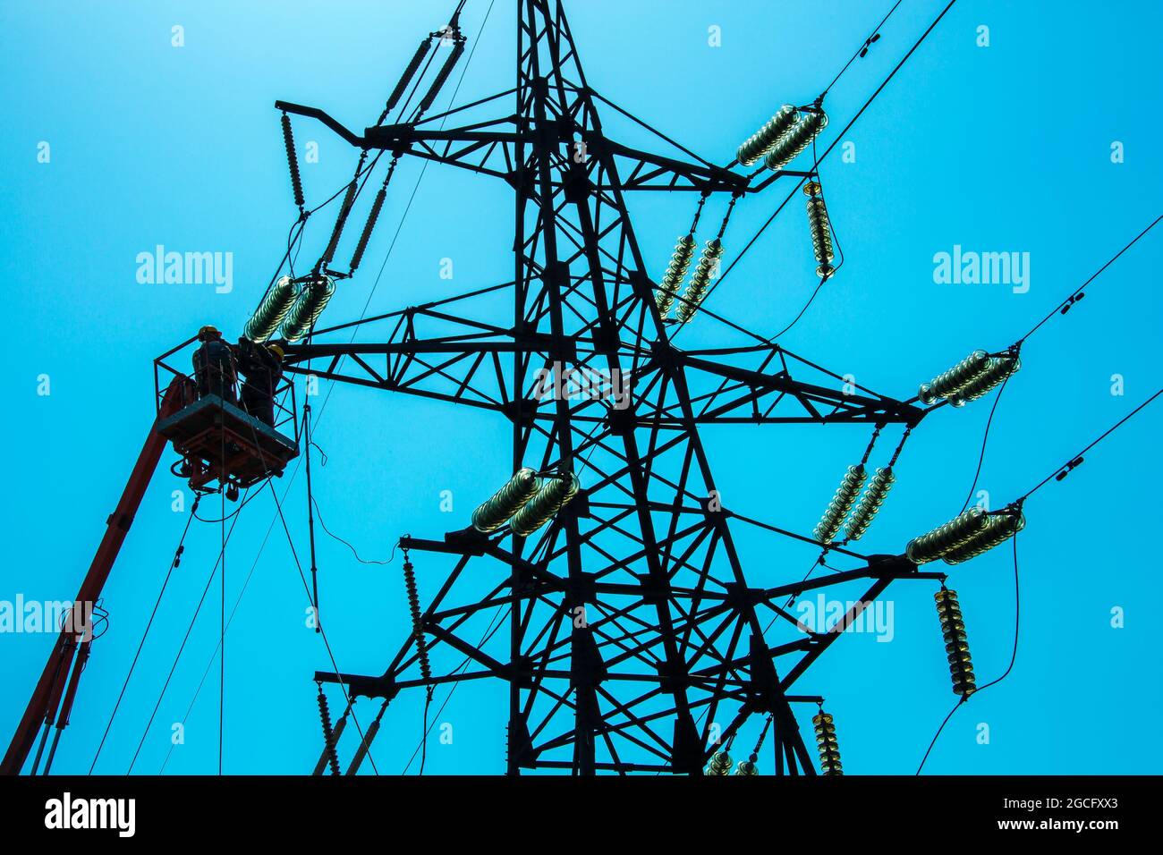 Double circuit line tower hi-res stock photography and images - Alamy