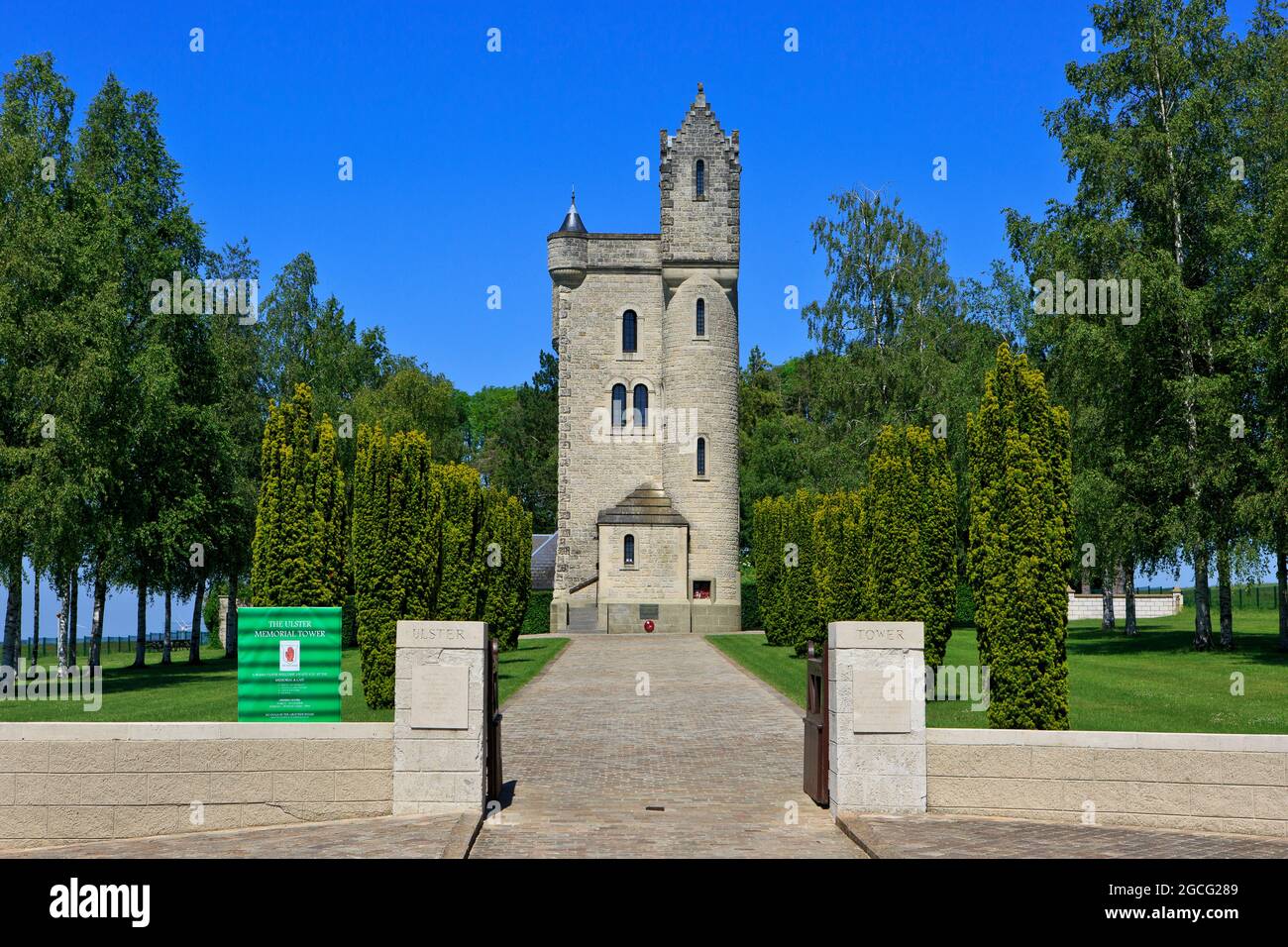 The Ulster Tower commemorating the men of the 36th (Ulster) Division ...