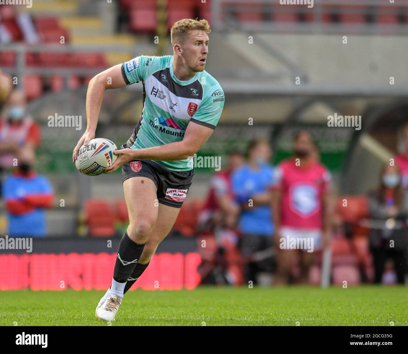 Rowan milnes hull kr hi-res stock photography and images - Alamy