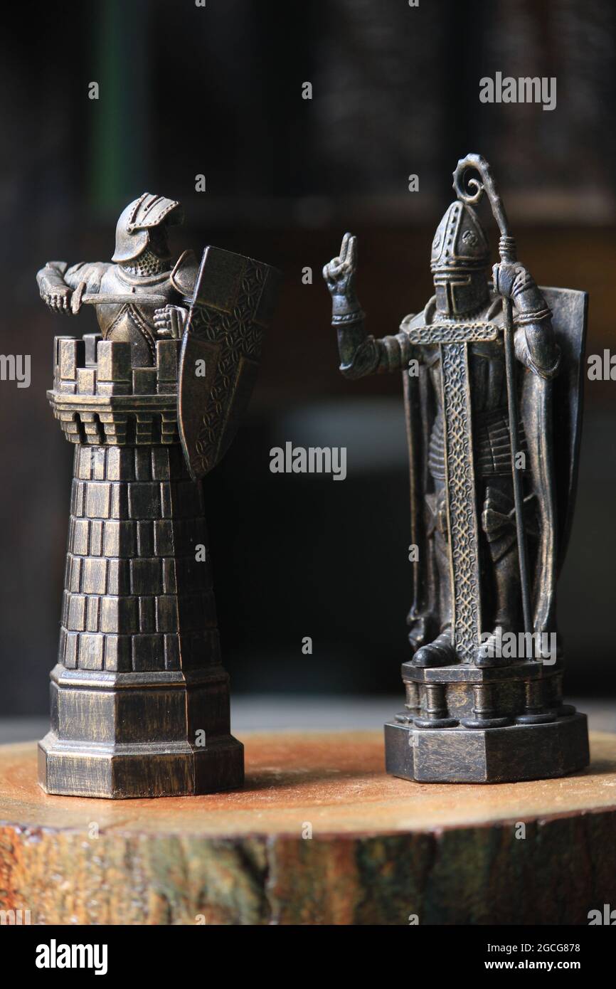 Miniature chess chess knight templar Stock Photo - Alamy
