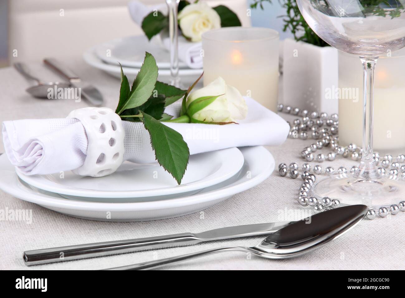 Table arrangement in restaurant Stock Photo - Alamy