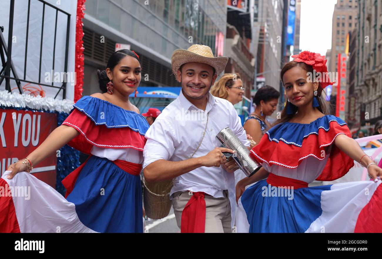 Annual Puerto Rican Day parade in Manhattan , New York Stock Photo - Alamy