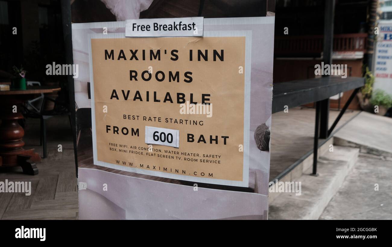 Nana Area Sukhumvit Road Area Room for Rent Sign Maxim's Inn Bangkok ...