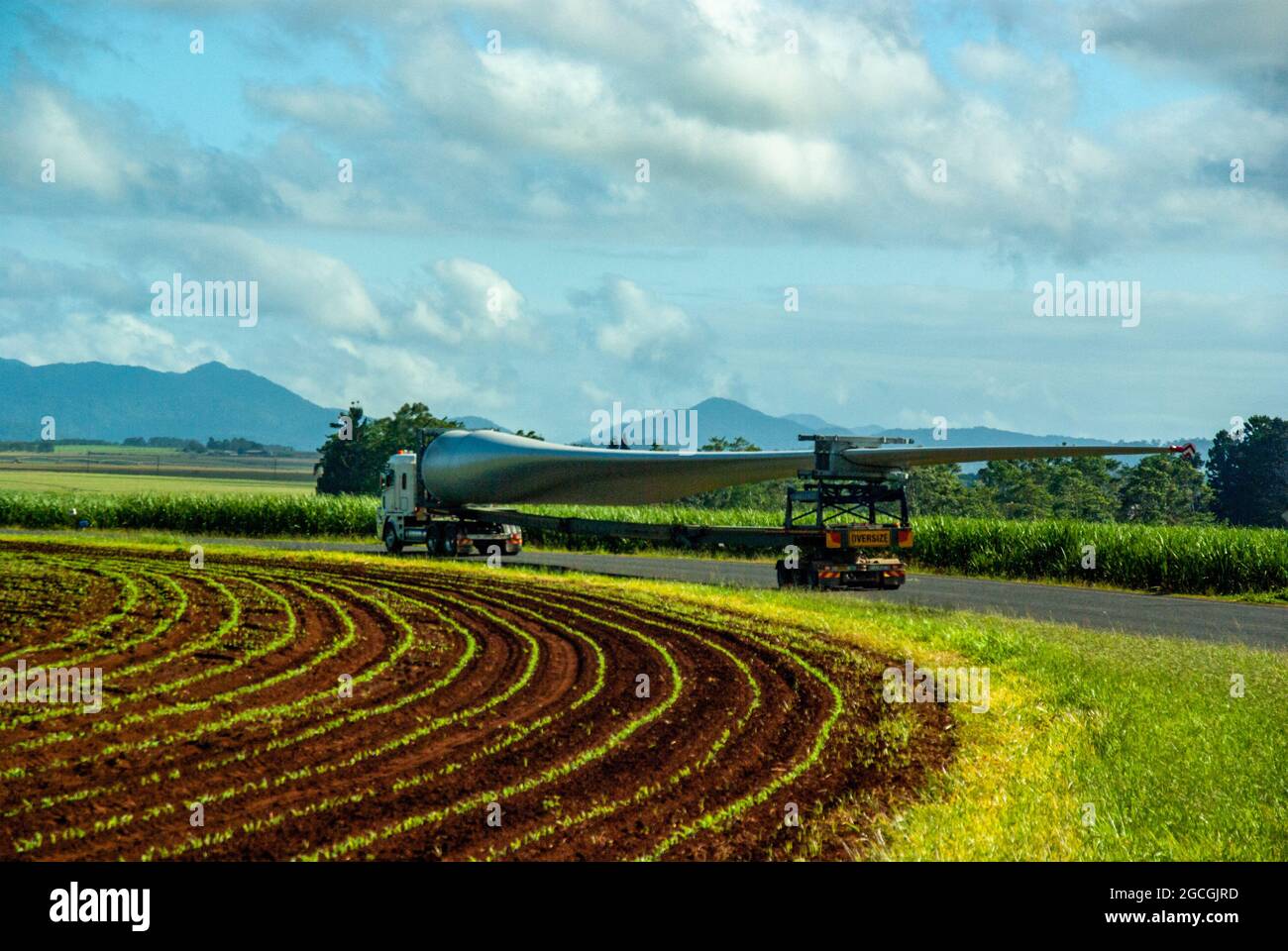 Wind Turbine Blade Transport Marks Lane Dogleg Australia Stock Photo ... Wind Turbine Blade Transport Marks Lane Dogleg Australia Stock Photo ...