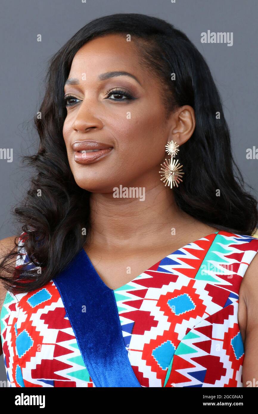 LOS ANGELES - AUG 8: Alexis Kerr at the Heirs Of Afrika 4th Annual ...