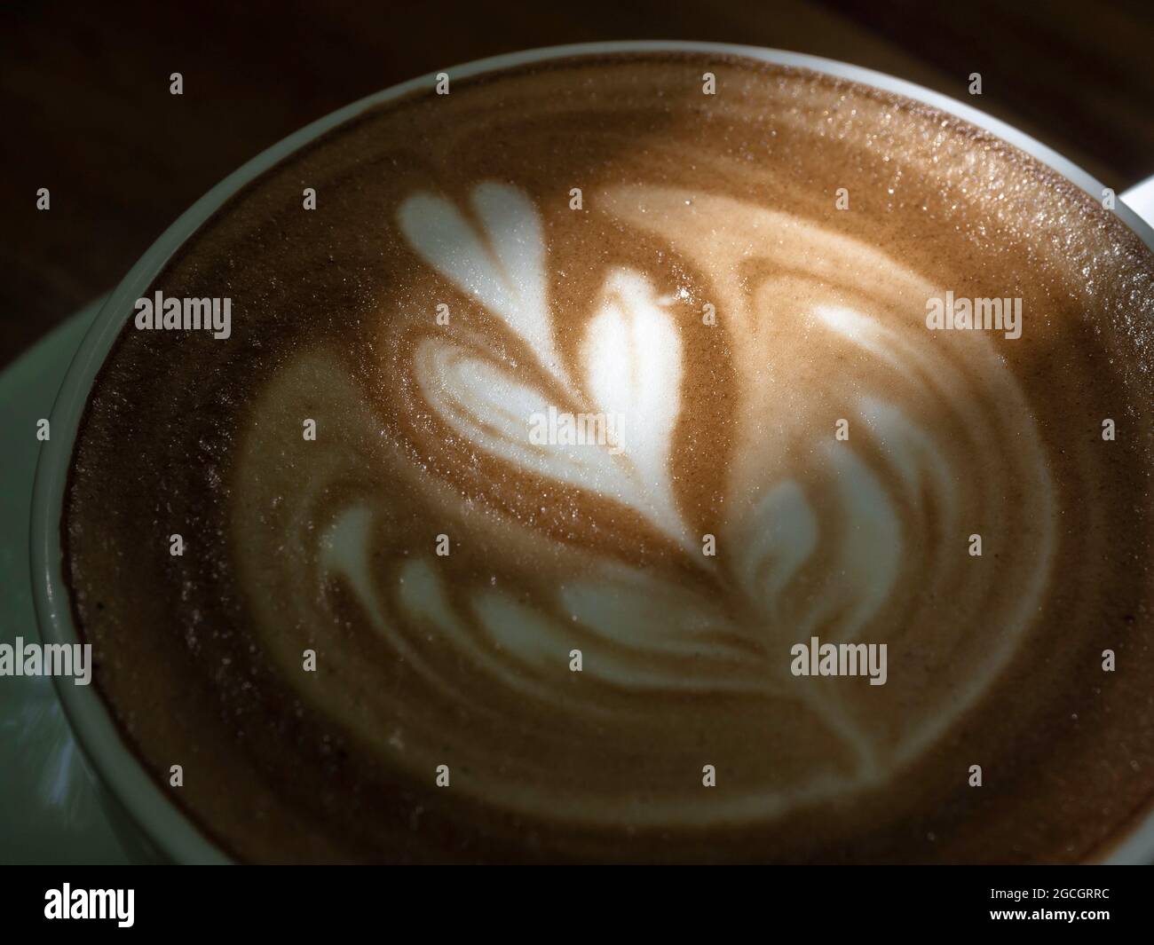 Latte art coffee cup. Close up latte foam texture in cappucino of white ...