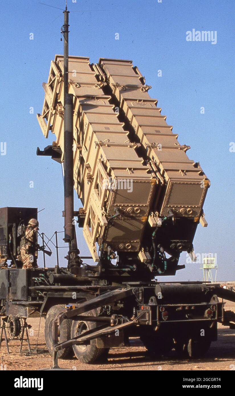 Patriot missile saudi arabia hi-res stock photography and images - Alamy
