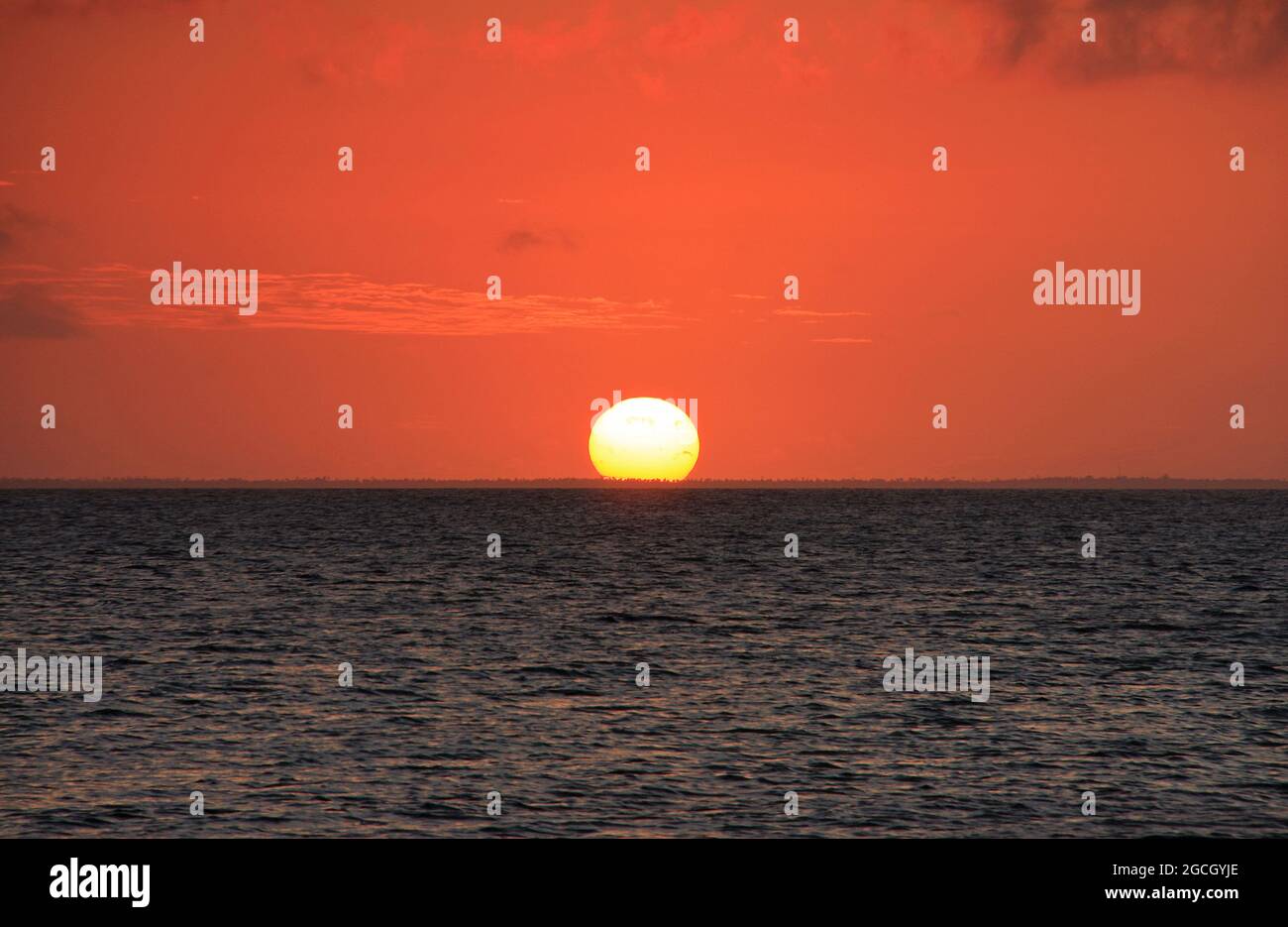 Tonga island sunrise hi-res stock photography and images - Alamy