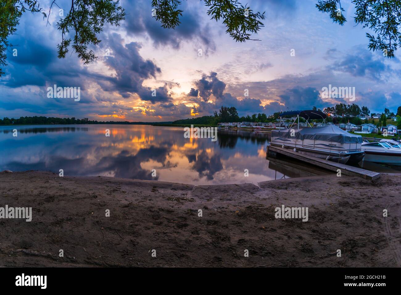 Cottage Lake Scenic Sunrise Peterborough Ontario Canada Stock Photo - Alamy