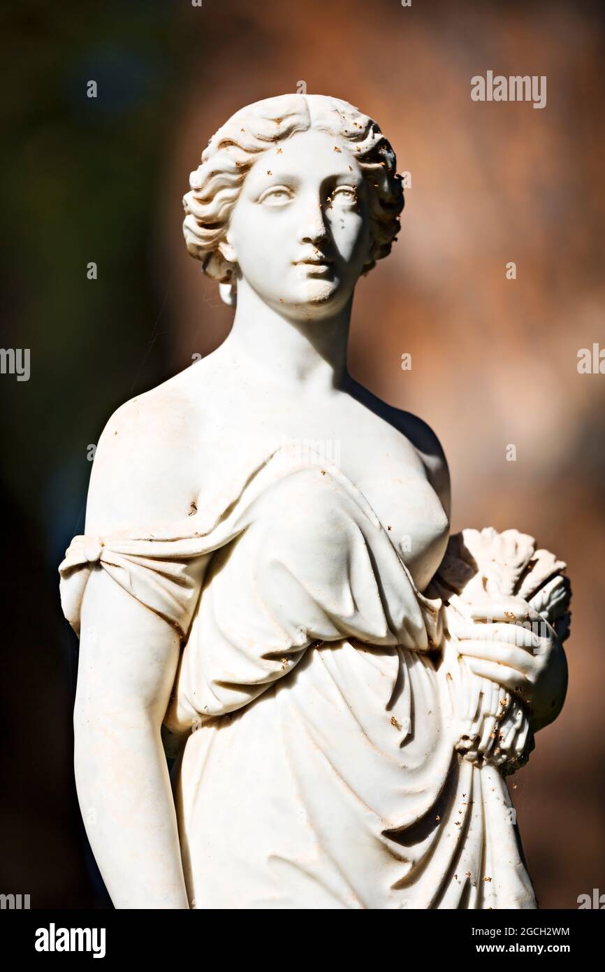 Ballarat Australia / Thomas Stoddart marble statues in the Ballarat ...