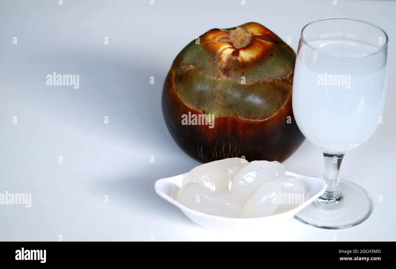 Palm sap and beverage hi-res stock photography and images - Alamy