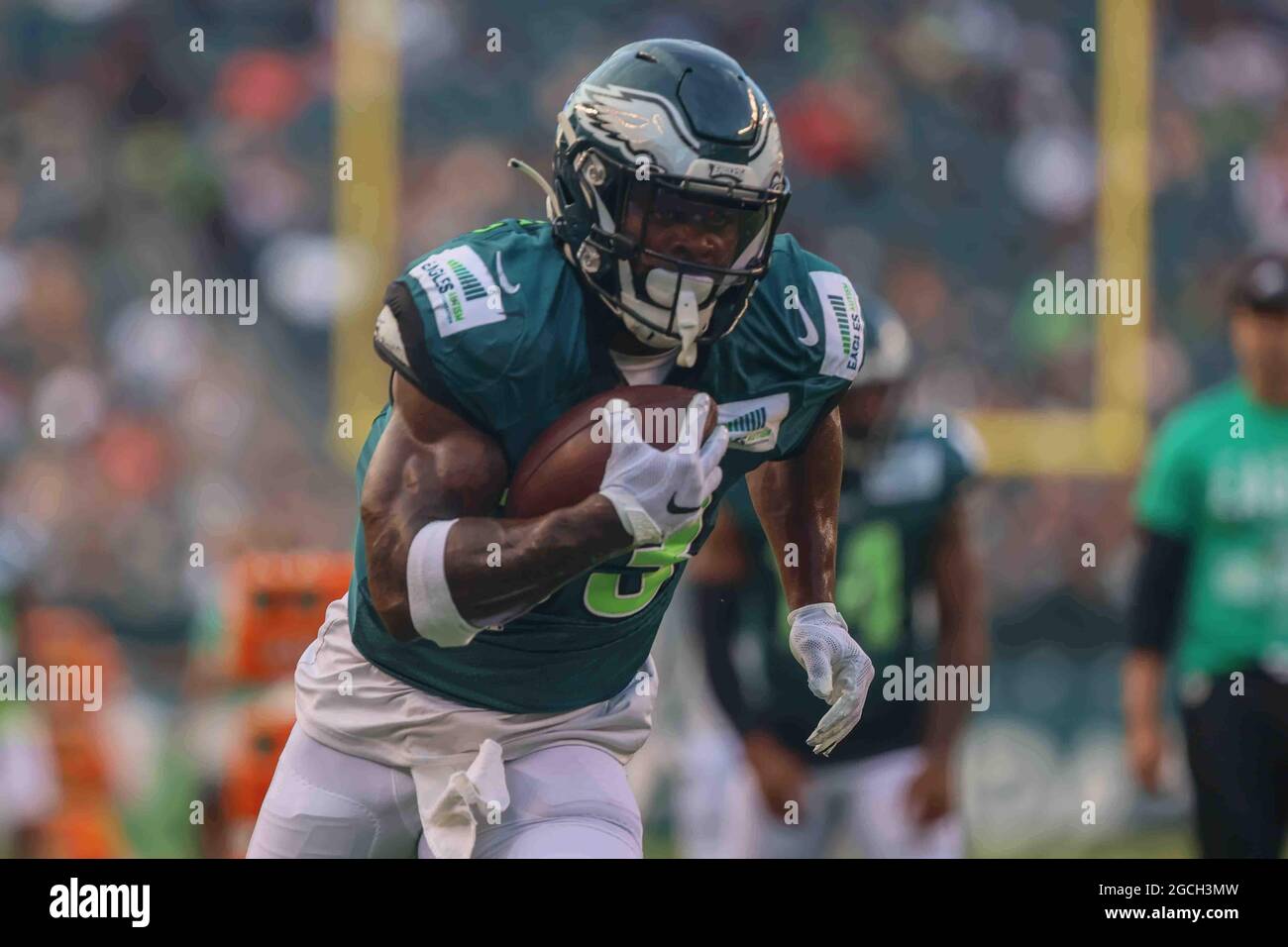 Elijah holyfield eagles hi-res stock photography and images - Alamy
