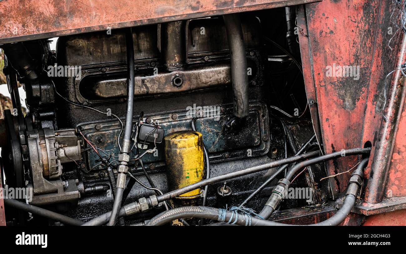 dirty diesel engine, close up view Stock Photo - Alamy