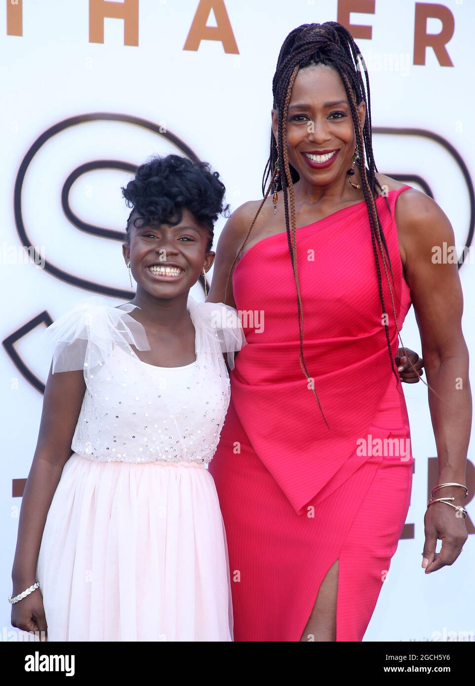 Dawnn Lewis