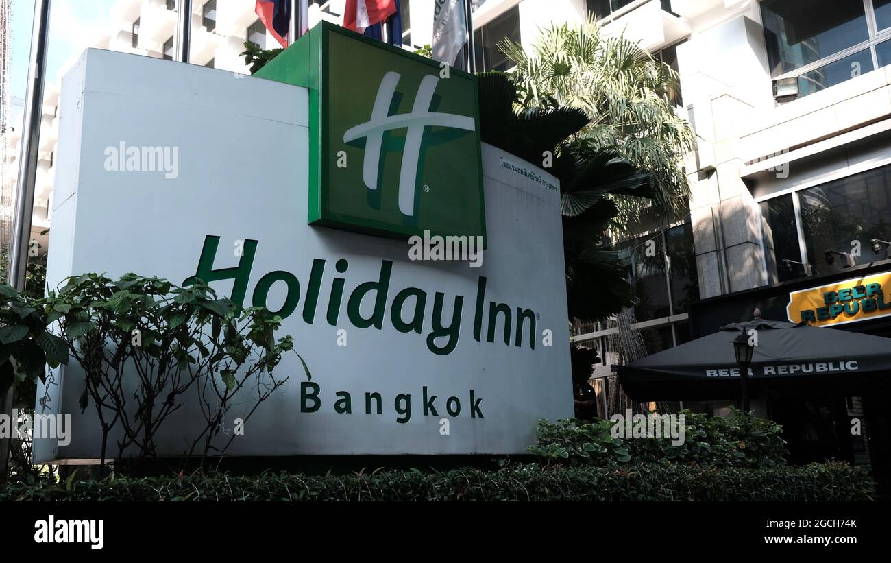 Hotel x sign hi-res stock photography and images - Alamy