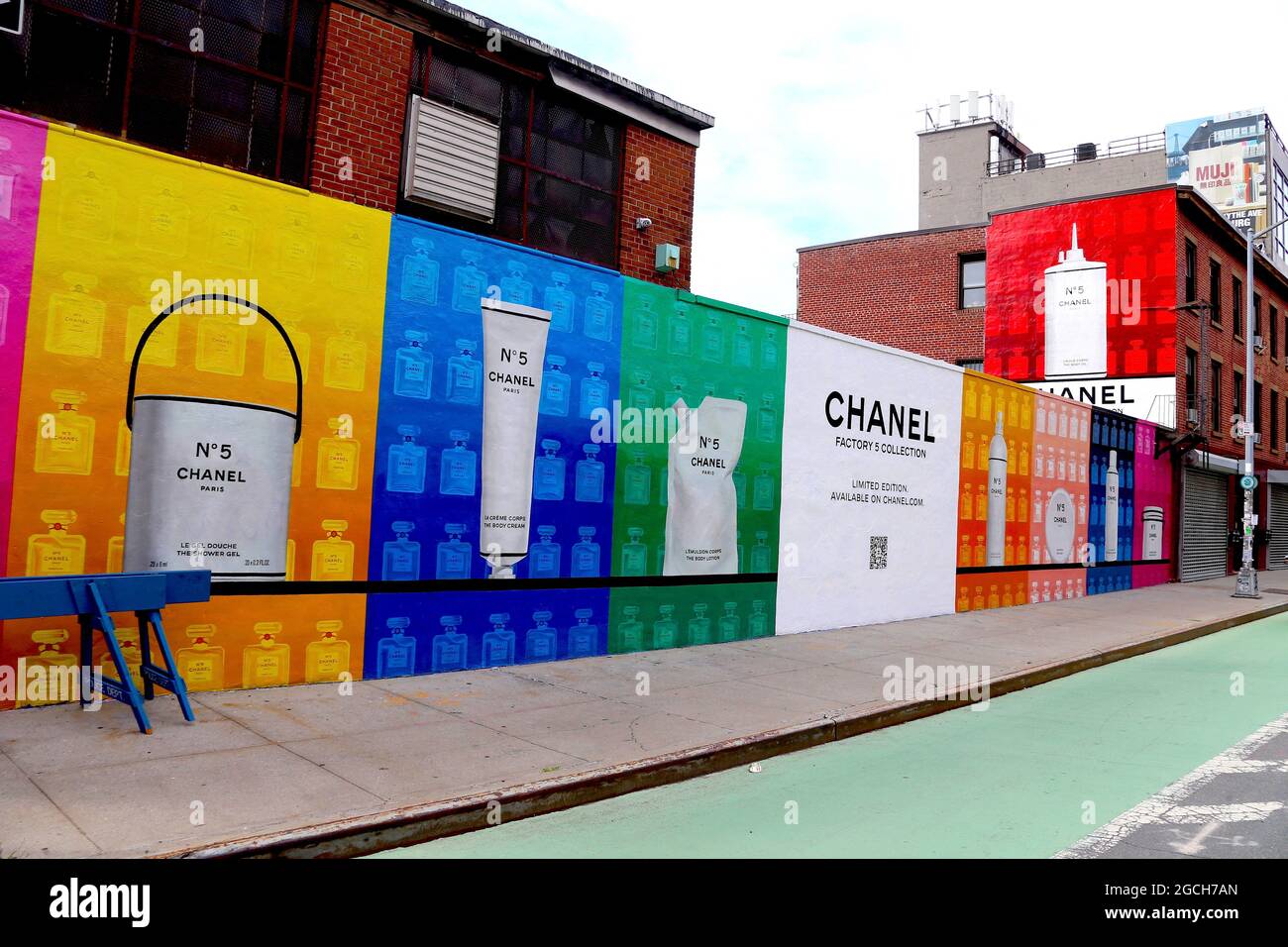 Chanel Factory 5 Colllection advertising handmade mural by Overall ...