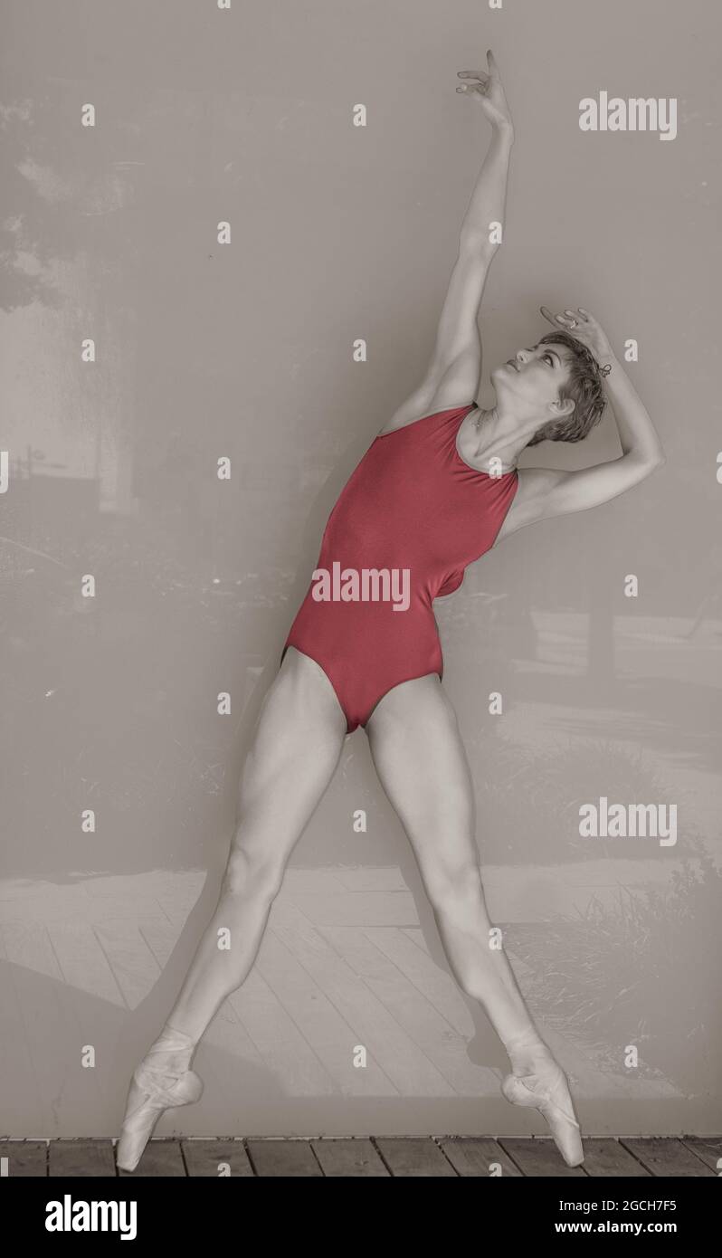Ballet photoshoot hi-res stock photography and images - Alamy
