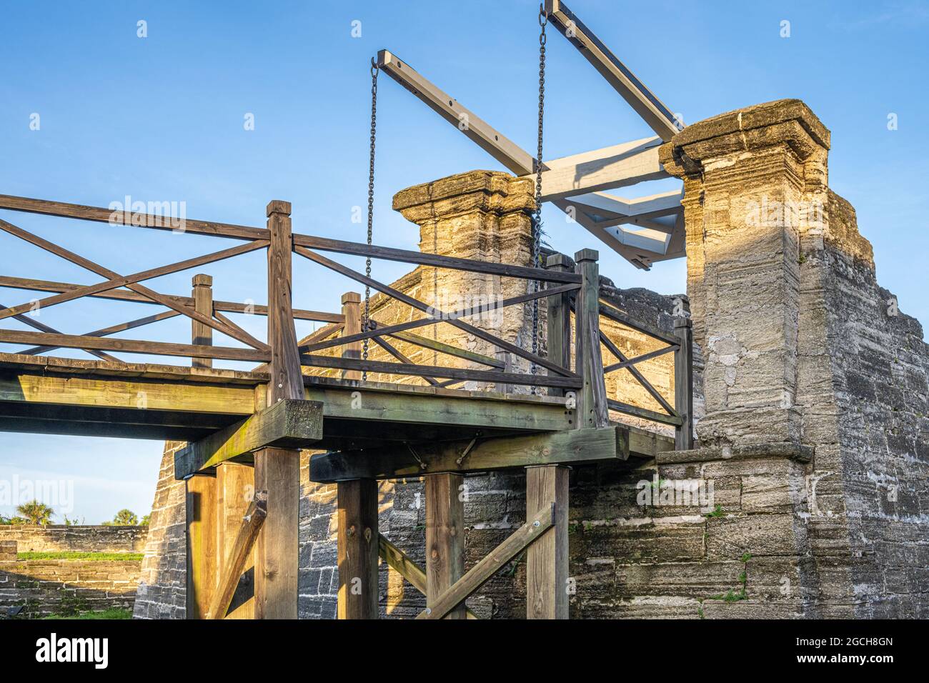 Dry moat hi-res stock photography and images - Alamy