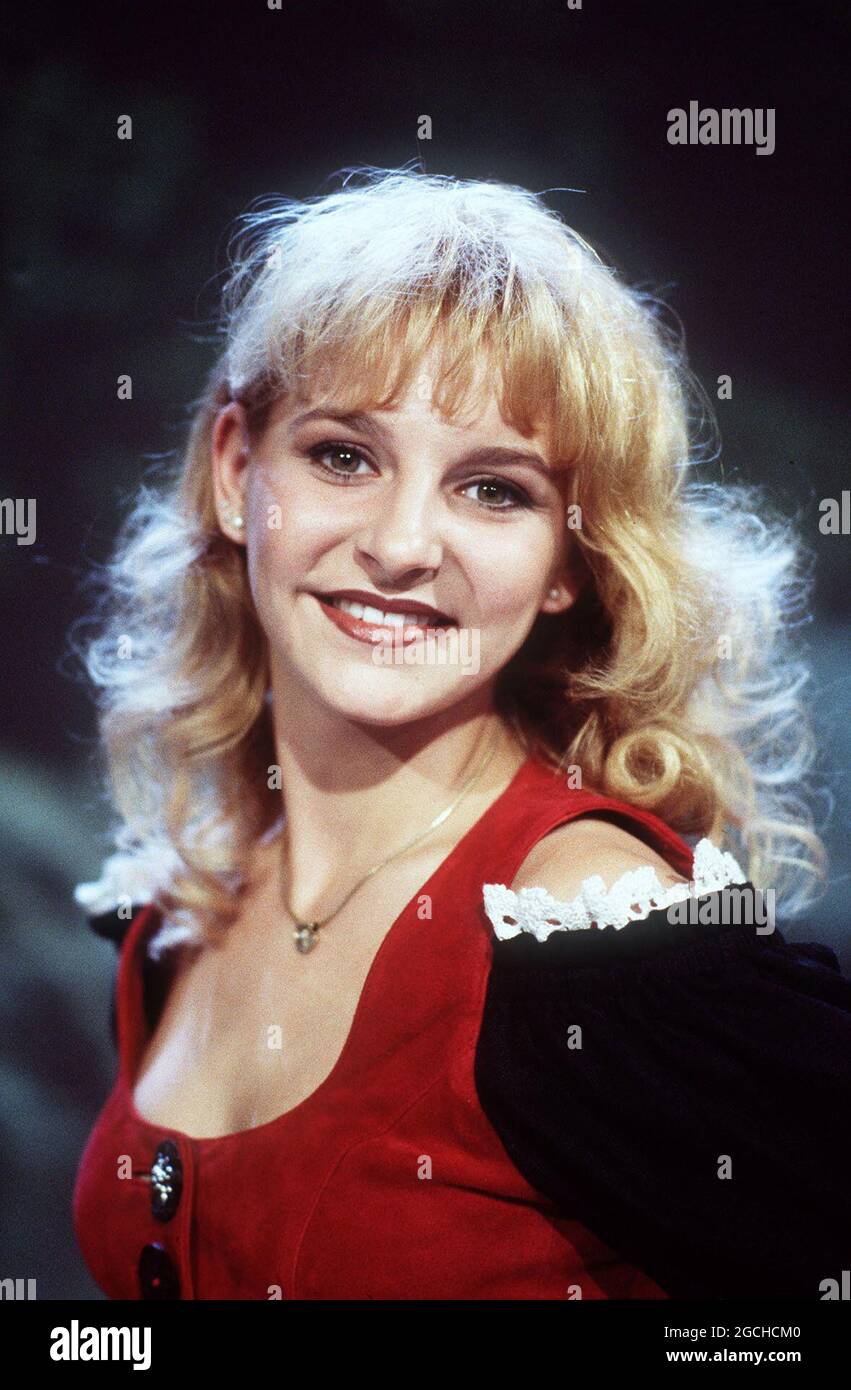 Sandra Weiss, deutsche Schlagersängerin, Portrait circa 1999. Sandra ...