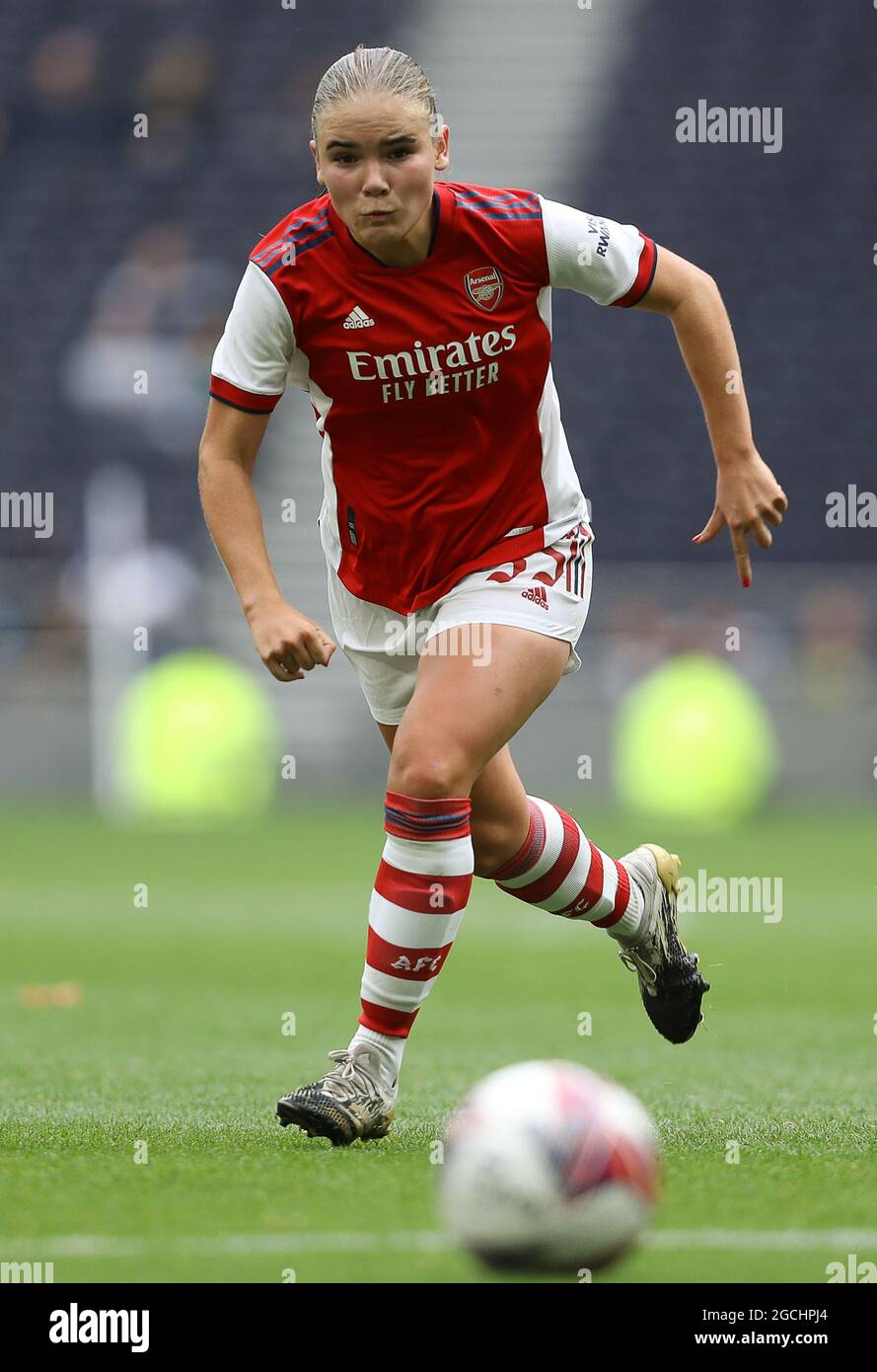 Tottenham hotspur and arsenal hi-res stock photography and images - Alamy