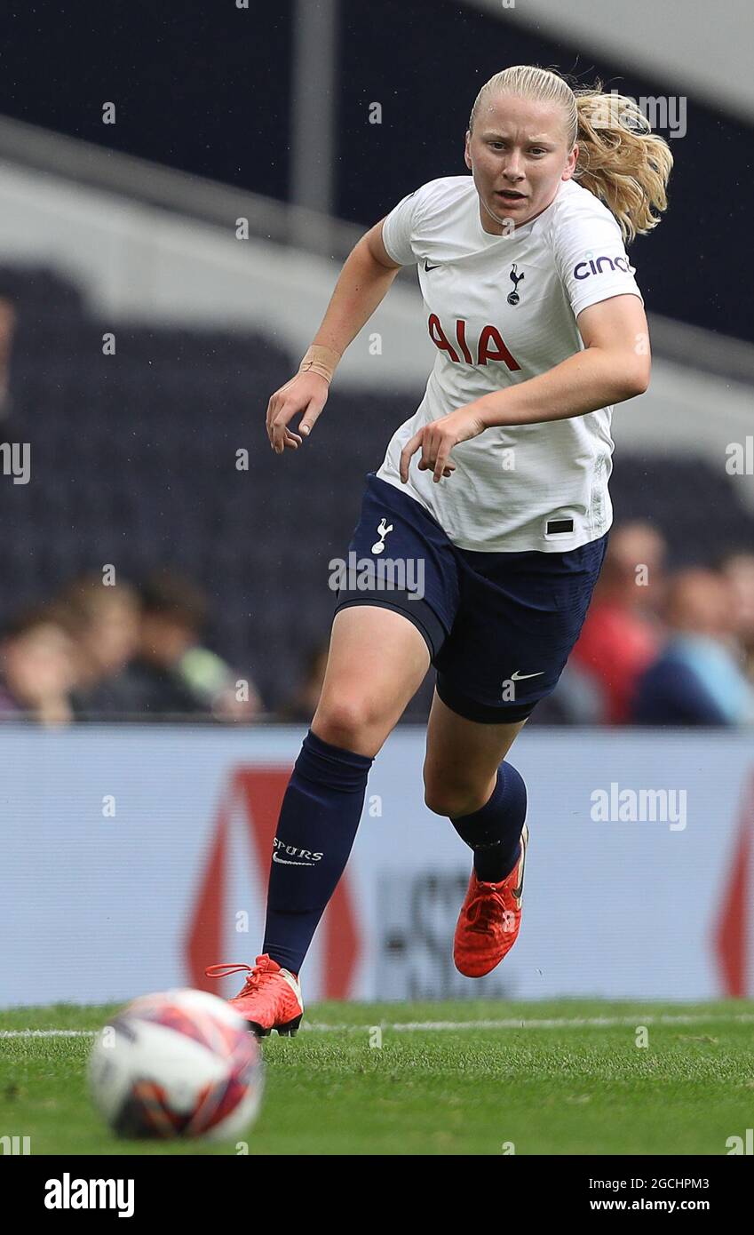 Soccer tottenham rogers hi-res stock photography and images - Alamy