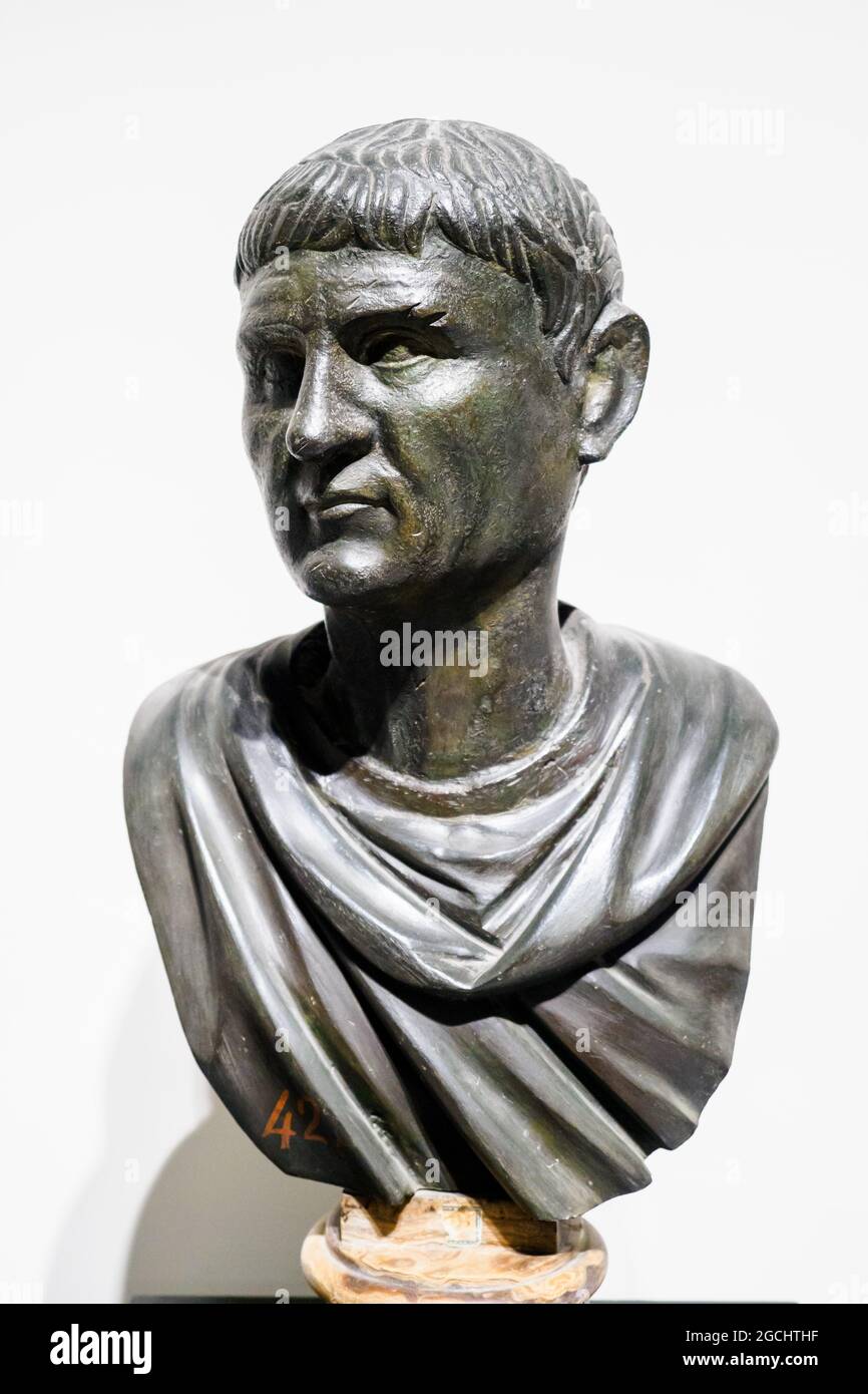 Villa papyri hi-res stock photography and images - Alamy