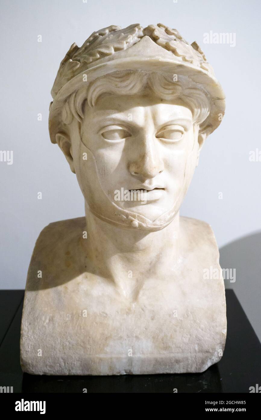 Pyrrhus of Epirus (319/318–272 BC) Greek king (297–272 BC) Herculaneum ...
