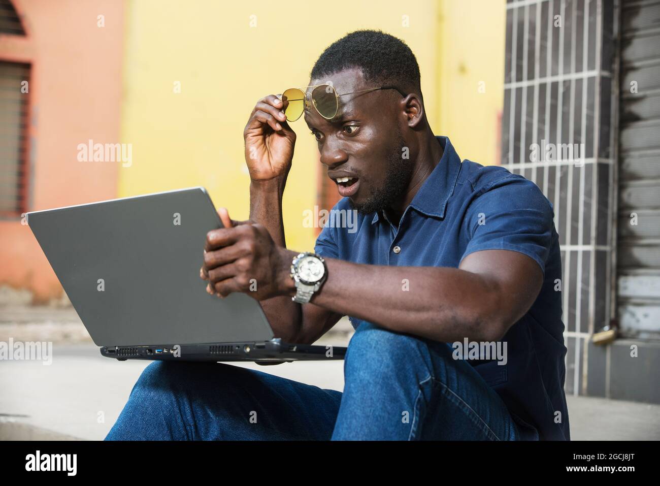 Outdoor portrait angry african businessman hi-res stock photography and ...