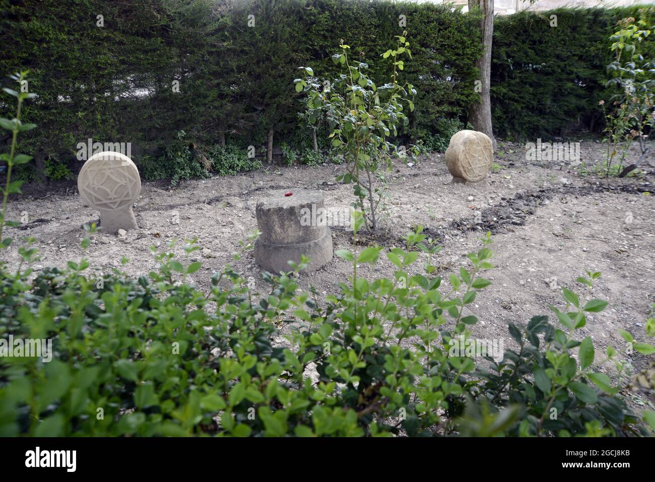 grave, death, cemetery, old cemetery, archaeological remains, ancient ...