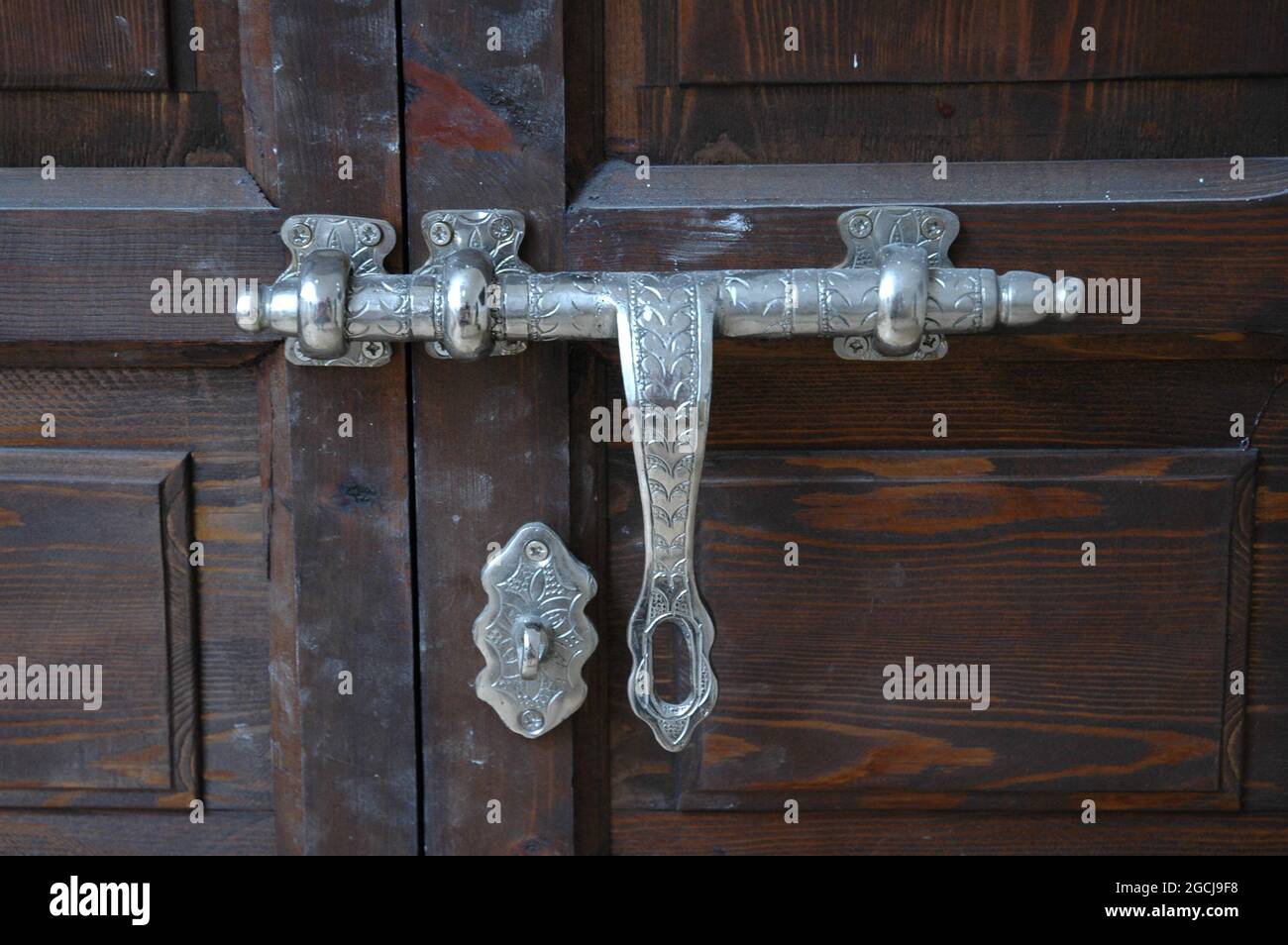 Vintage gate and fence hi-res stock photography and images - Alamy