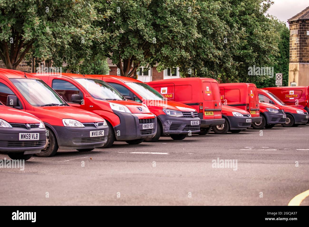 Parked Royal Mail Delivery Vans Stock Photo - Alamy