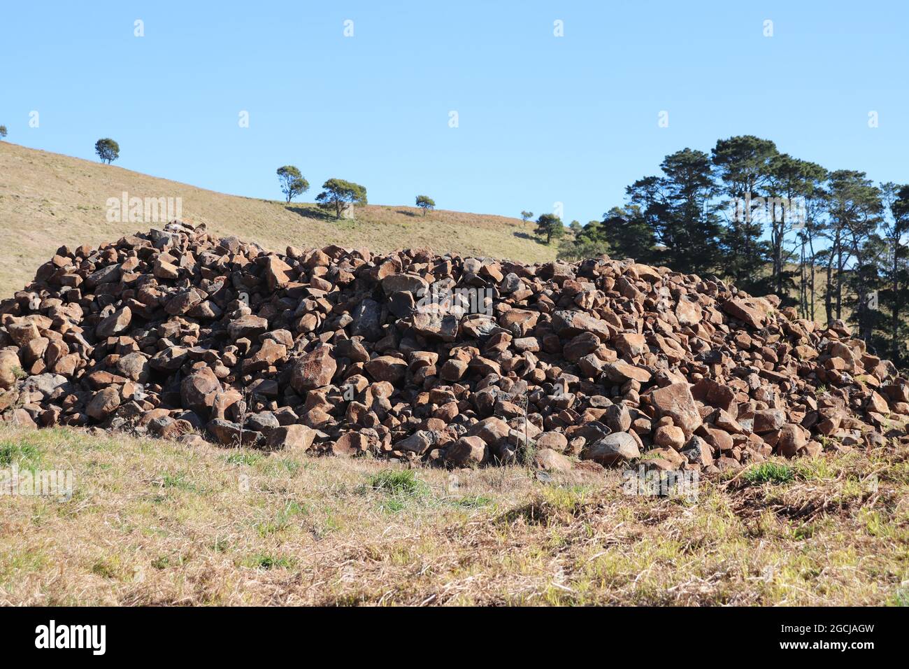 Stone mound and a beautiful landscape in Southern Highlands, Australia ...