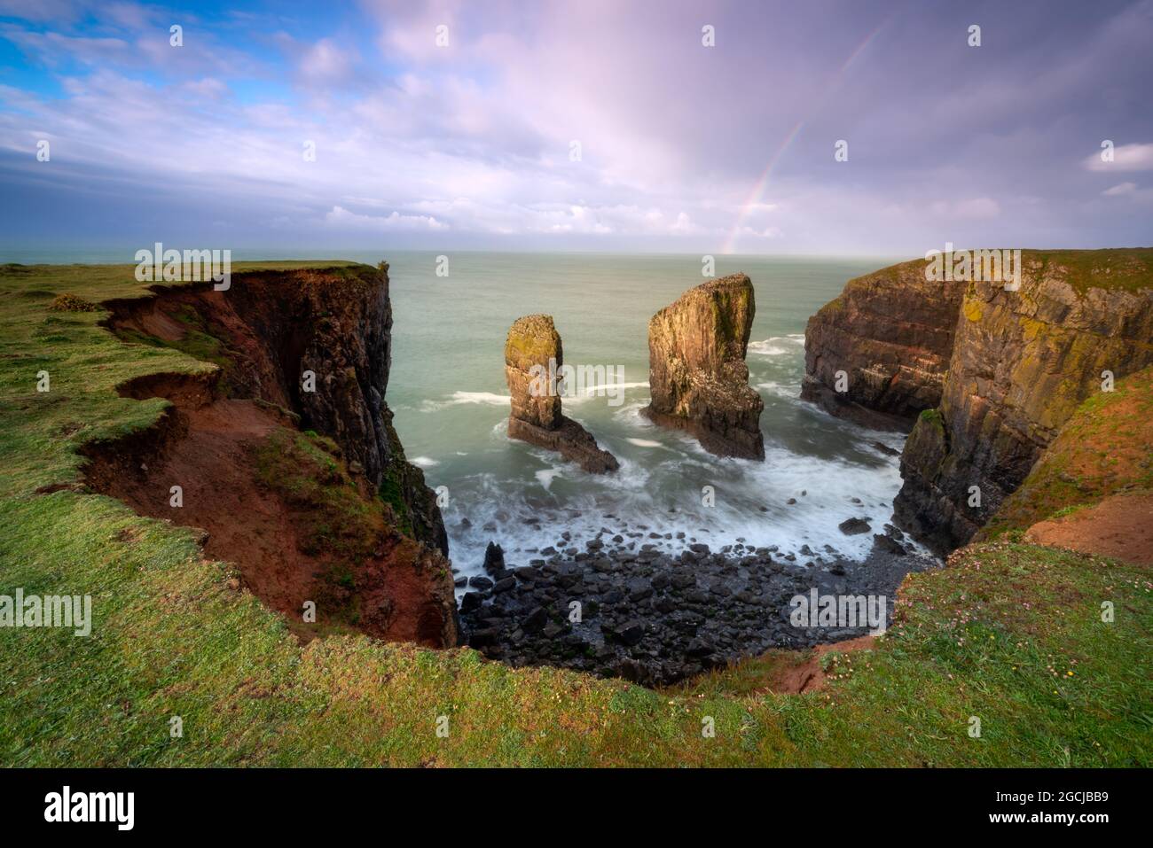 Stack rocks hi-res stock photography and images - Alamy