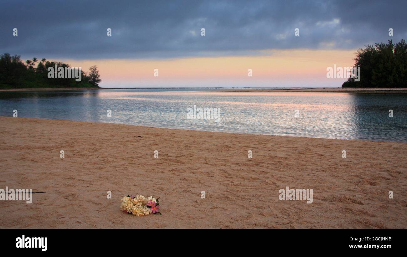 Lei islands hi-res stock photography and images - Alamy