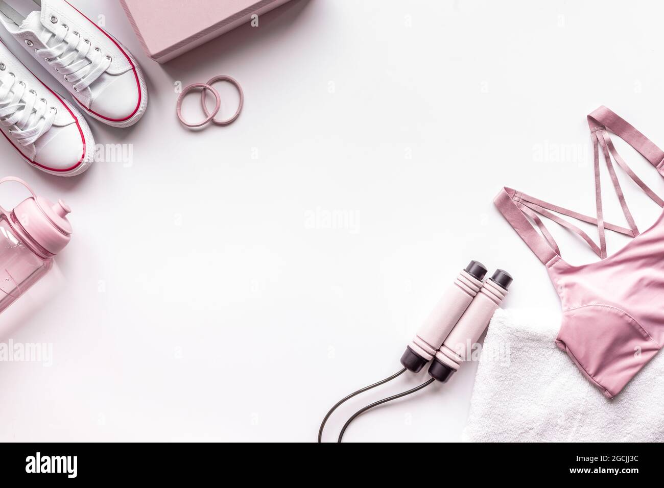 Layout fitness sport set with sport shoes clothing and equipment Stock ...