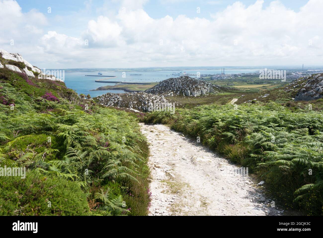 Holyhead breakwater hi-res stock photography and images - Alamy