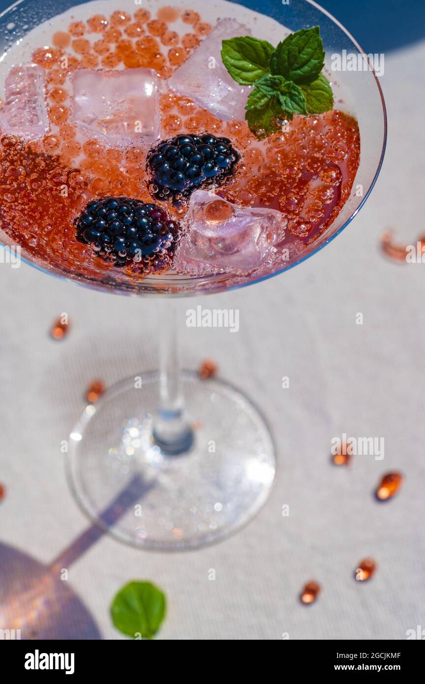 Molecular cocktail hi-res stock photography and images - Alamy