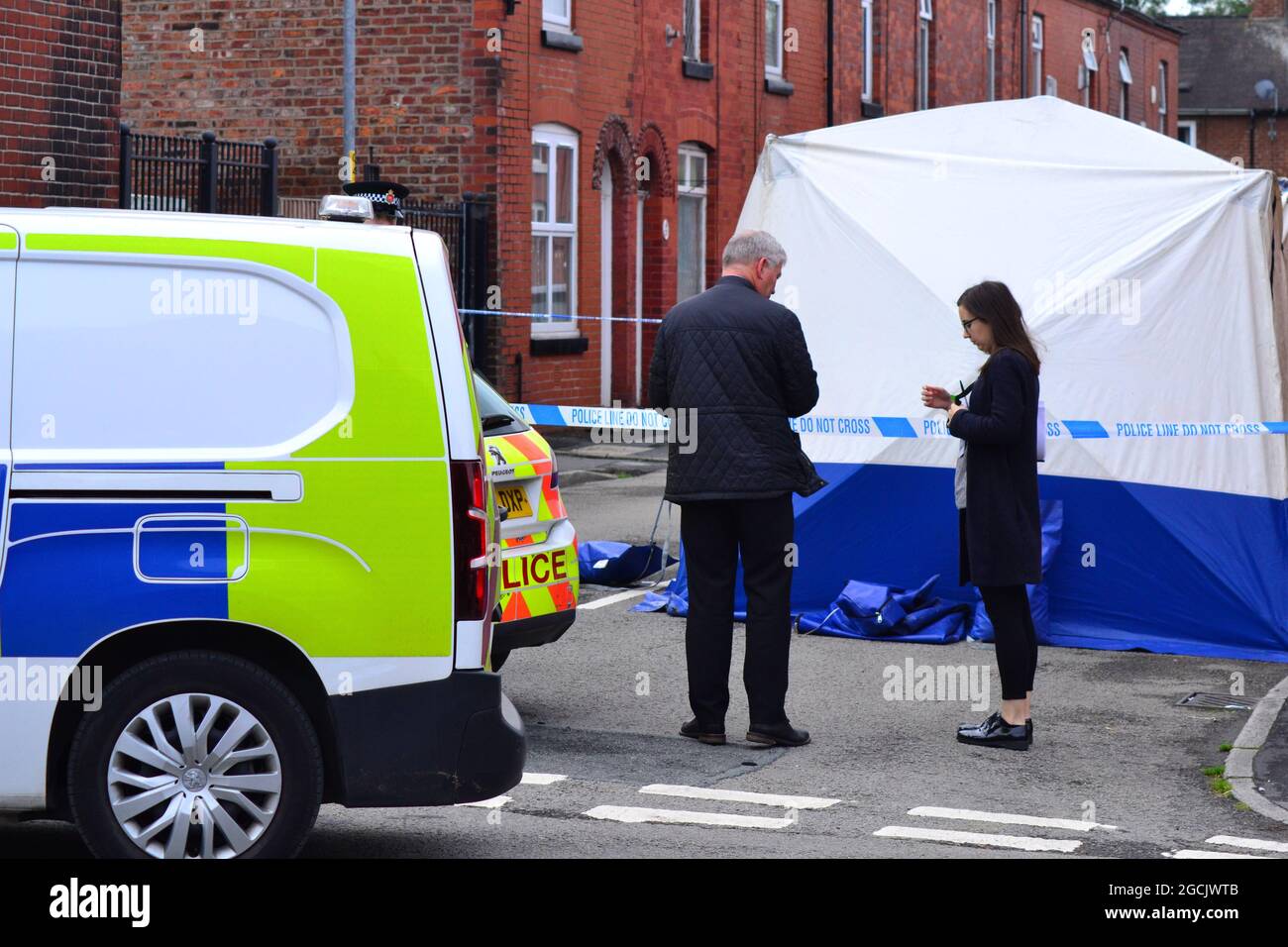 Crime scene investigator vehicle hi-res stock photography and images ...