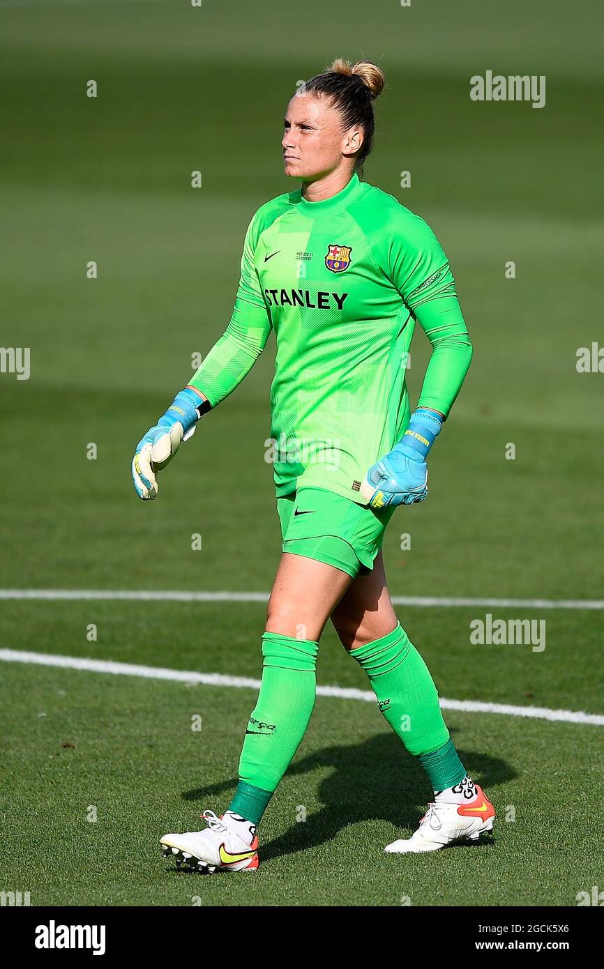 Sandra paños hi-res stock photography and images - Alamy