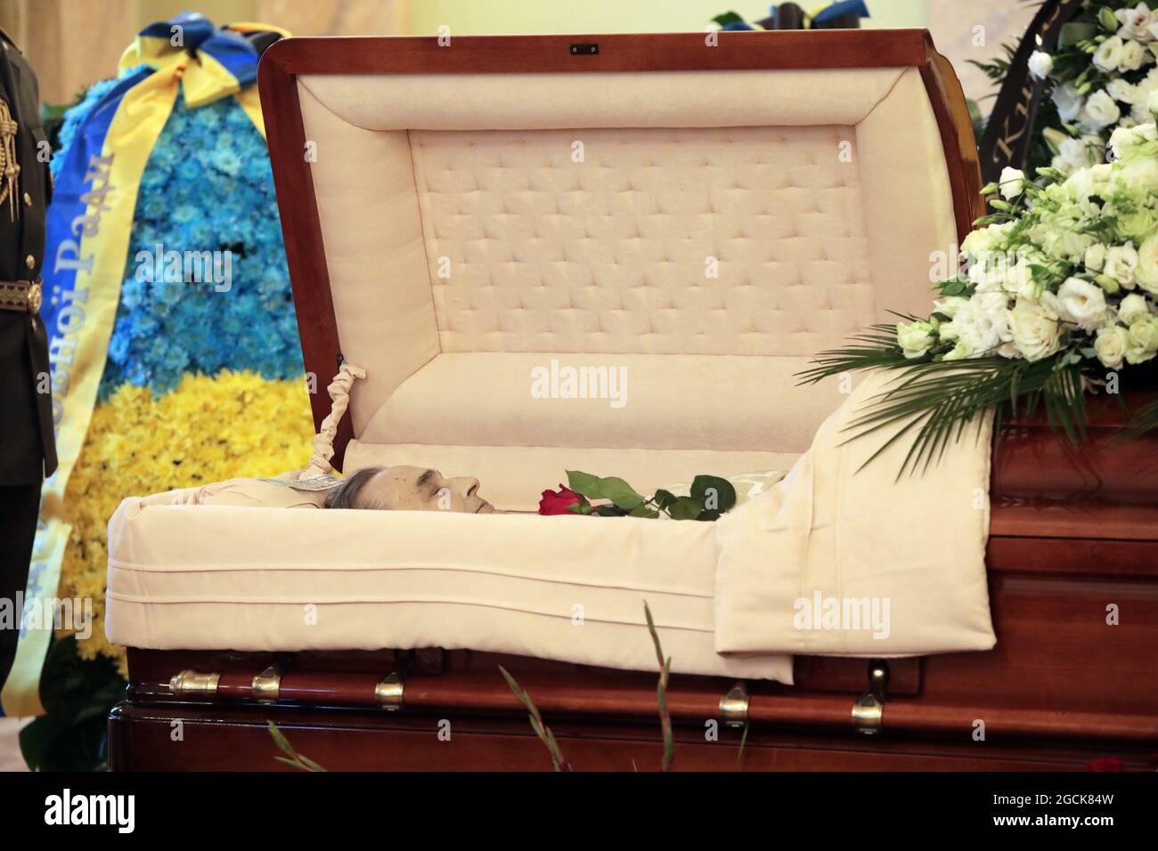 KYIV, UKRAINE - AUGUST 7, 2021 - The coffin of Ukrainian statesman ...