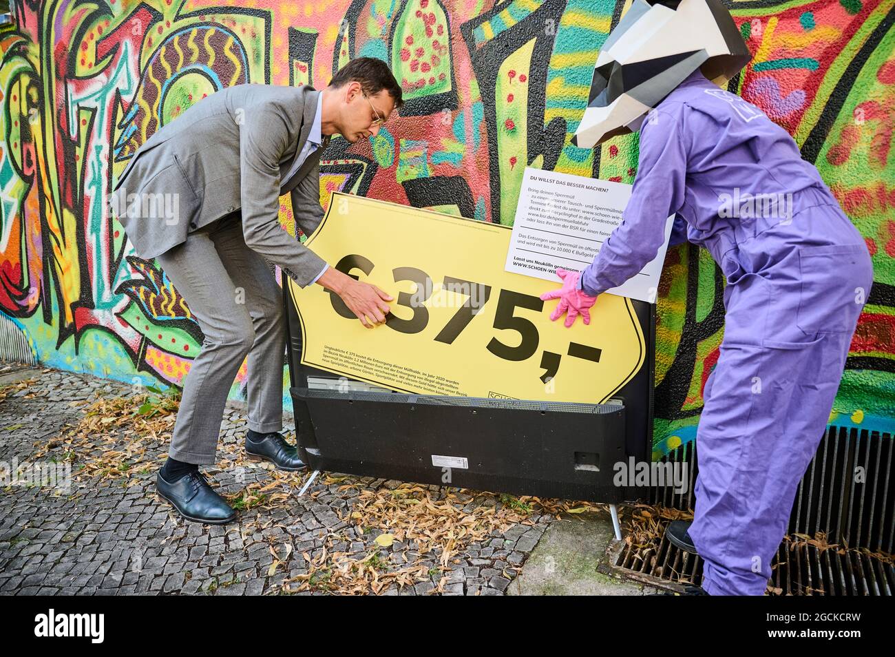 Berlin, Germany. 09th Aug, 2021. Neukölln's district mayor Martin Hikel ...