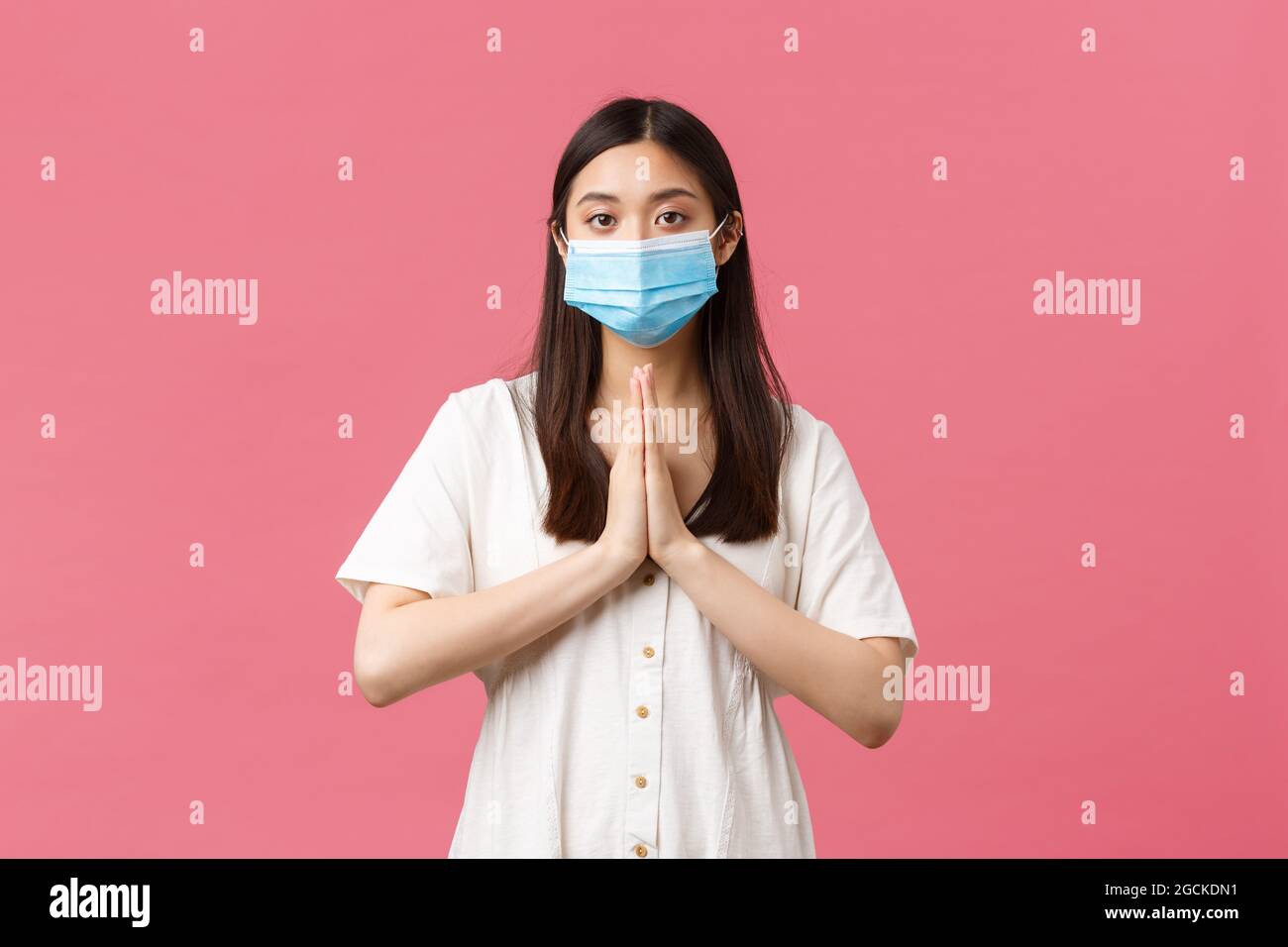 Covid-19, social distancing, virus and lifestyle concept. Hopeful cute ...