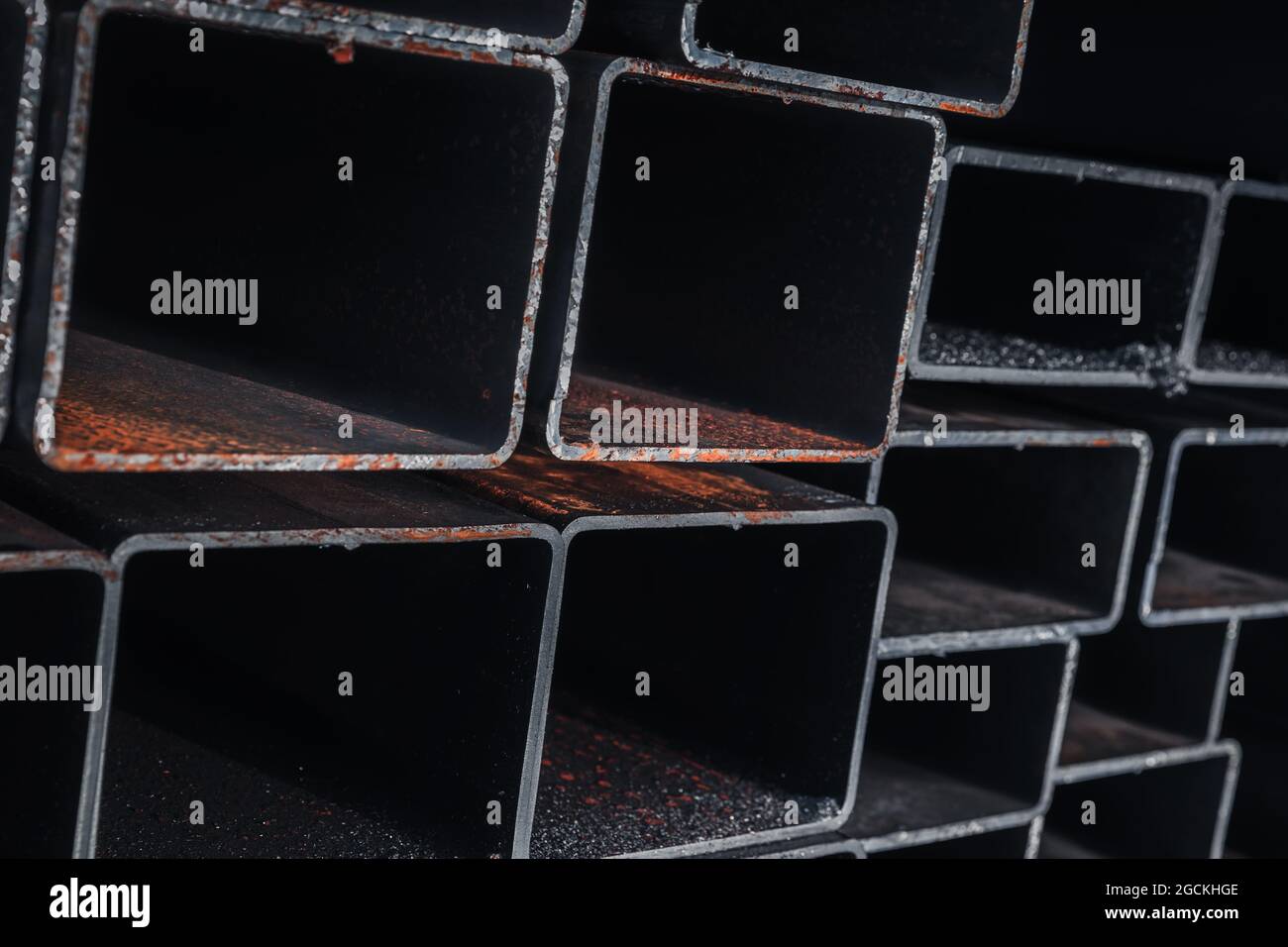 Rectangular cross section building hi-res stock photography and images ...